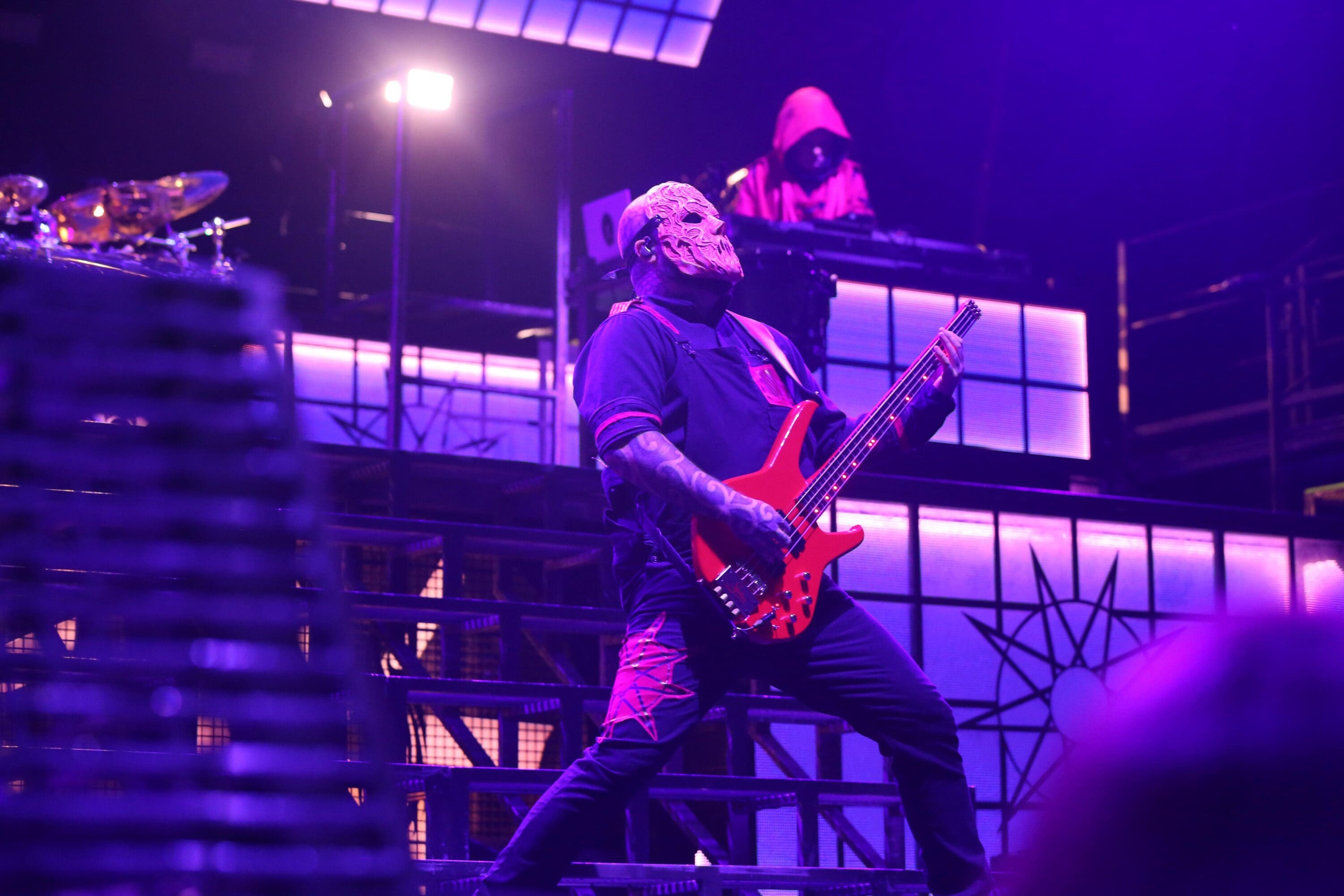 Slipknot and their Mammoth Knotfest Roadshow Descend Upon Budweiser ...