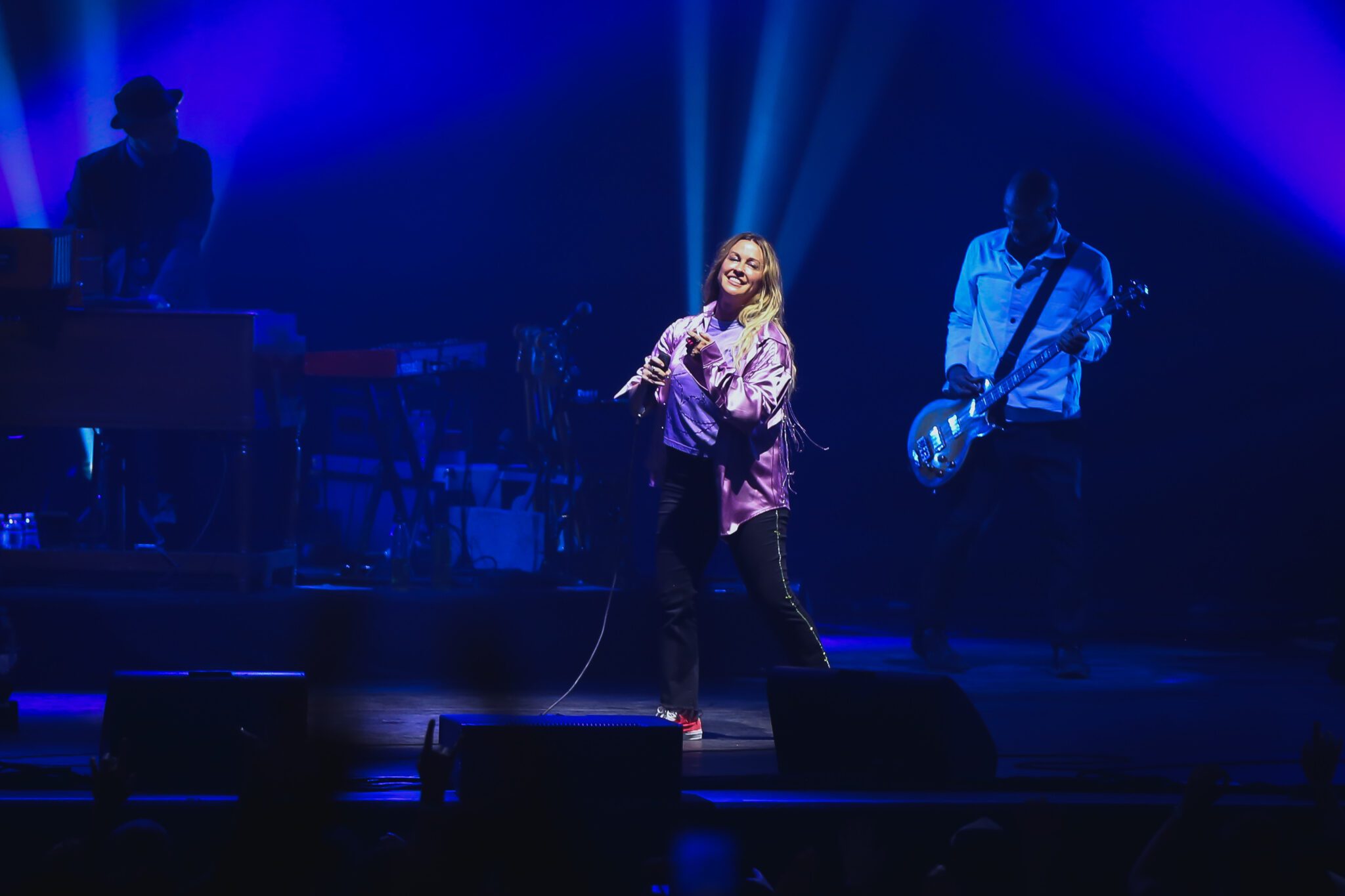 Alanis Morissette Celebrates 25 Years of Jagged Little Pill in Toronto ...