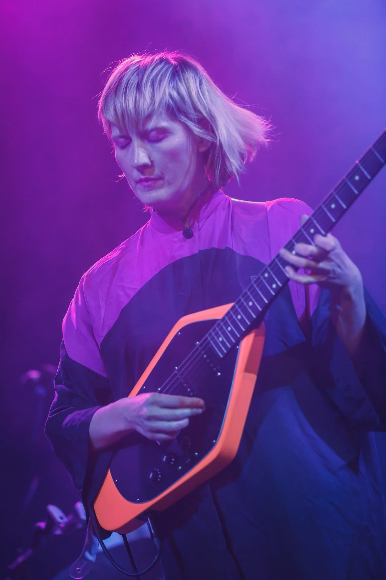 Enigmatic Cate Le Bon Puts Toronto's Great Hall Under Her Spell ...
