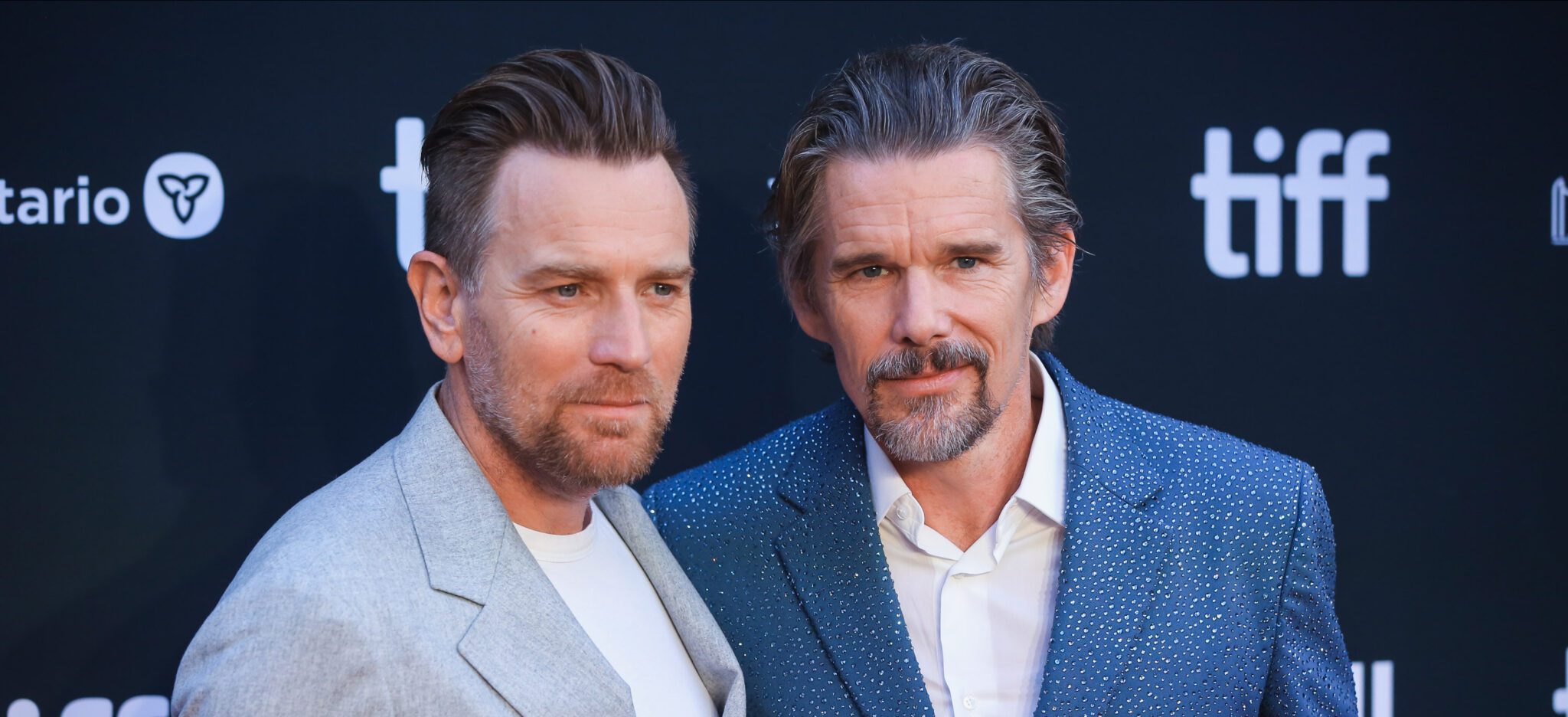 TIFF 2022: ‘Raymond & Ray’ Brings Ethan Hawke and Ewan McGregor ...