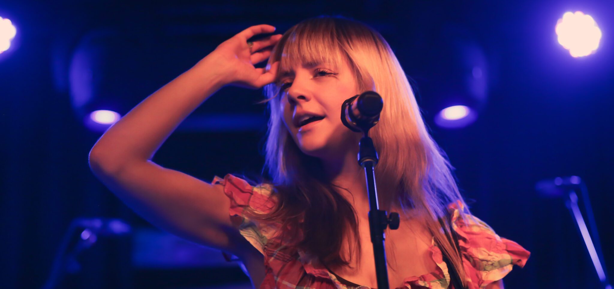 Dora Jar Busts into Toronto with a Buzzworthy Performance | ADDICTED