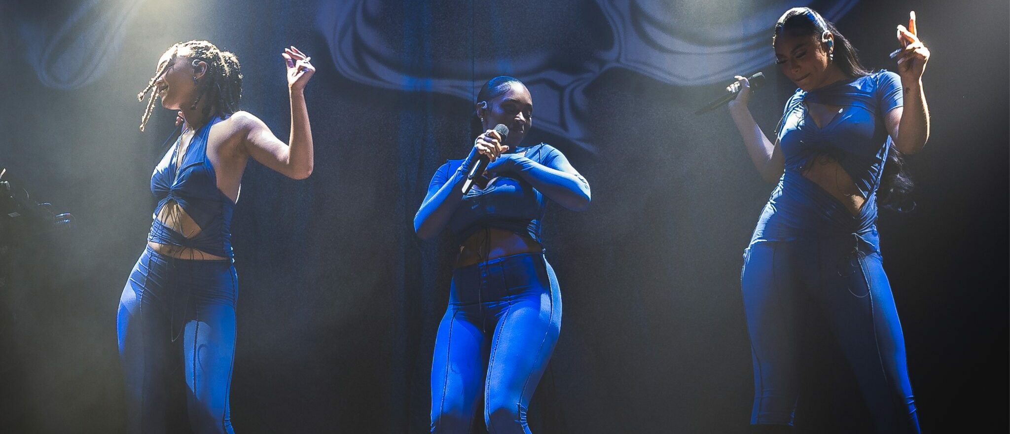 FLO Live at The Opera House | ADDICTED