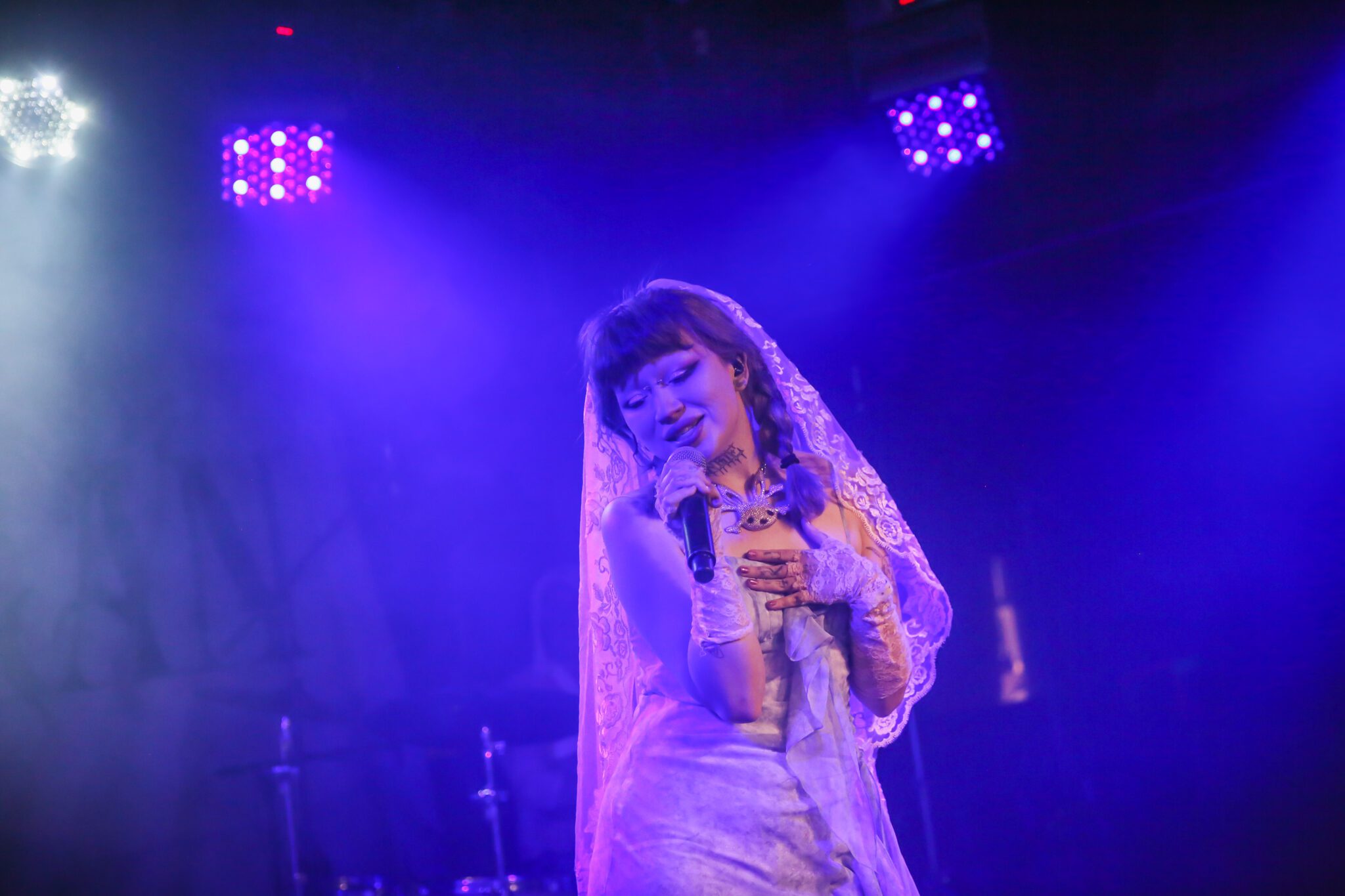 UK's Jazmin Bean Showed Toronto their Sweet and Scary Side ...