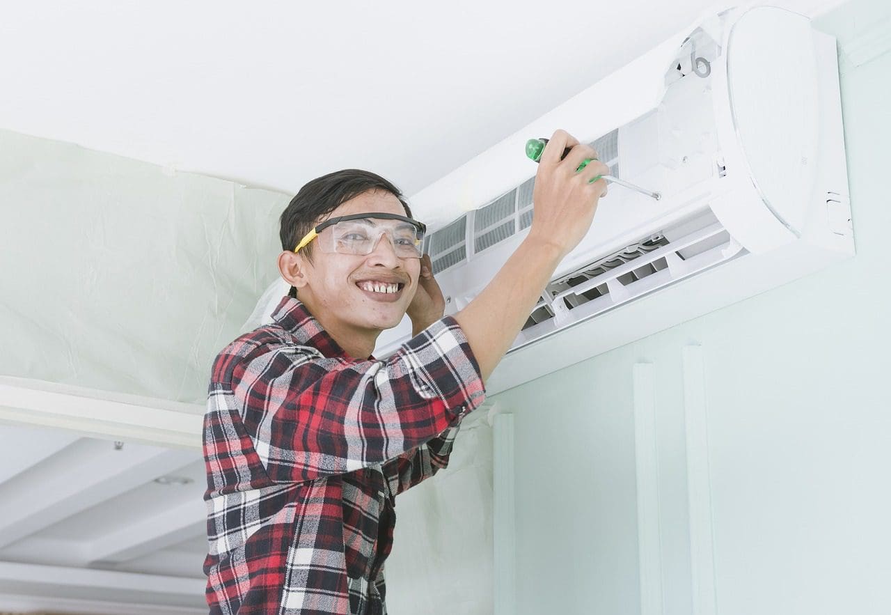 Building a Rewarding HVAC Career Path: 6 Tips to Succeed | ADDICTED